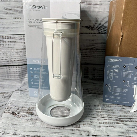 Life Straw | Dining | Lifestraw Home Pitcher Glass And Silicone Base 7 ...